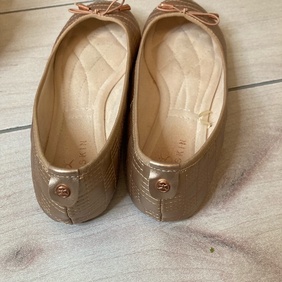 Danskin | Shoes | Like New Danskin Ballet Slippers | Poshmark
